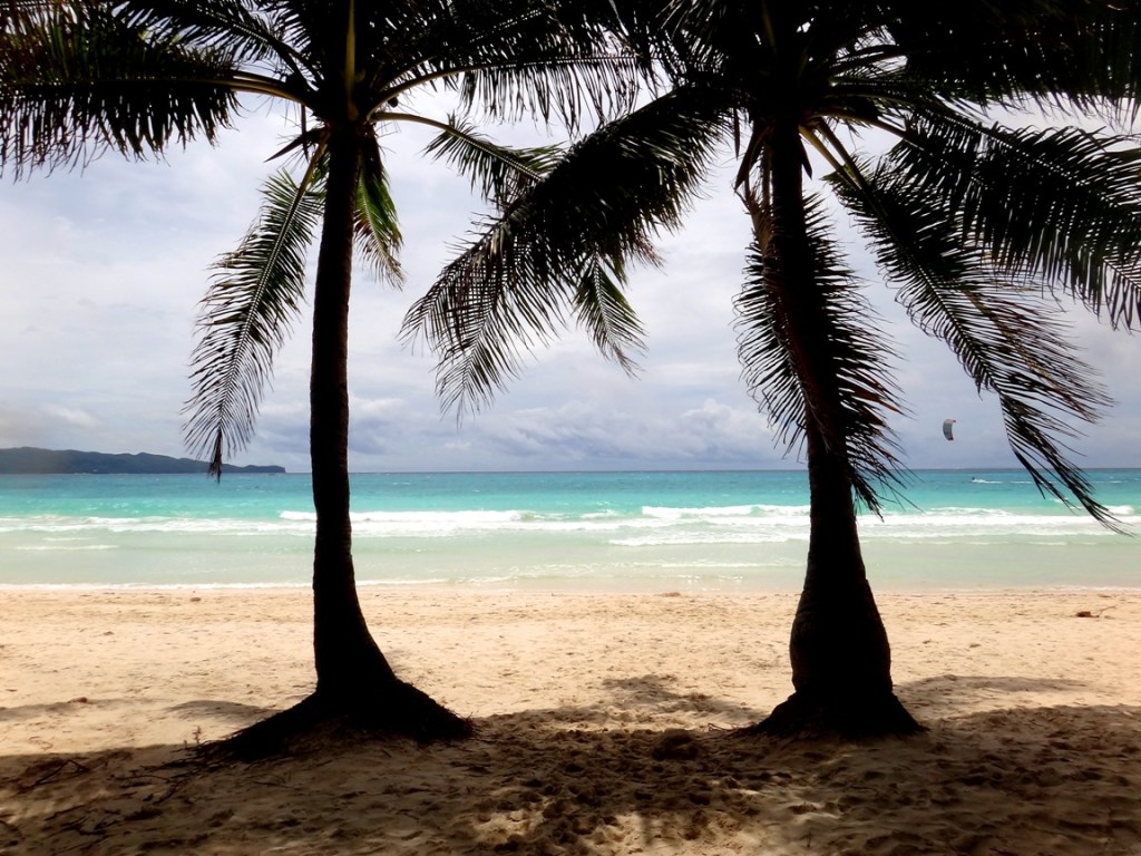 6 Reasons Travelers (Still) Love Boracay | Traveling Light