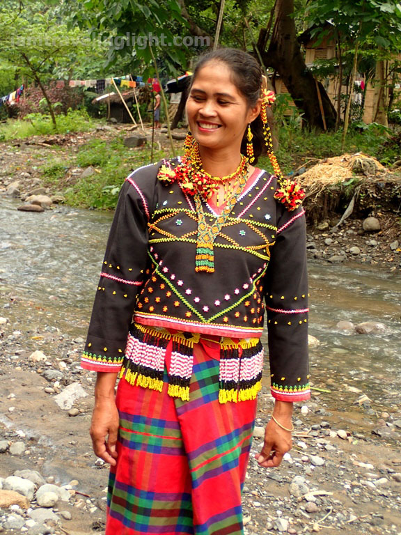 A traditional meal, a dance, and more: A brief cultural immersion with ...