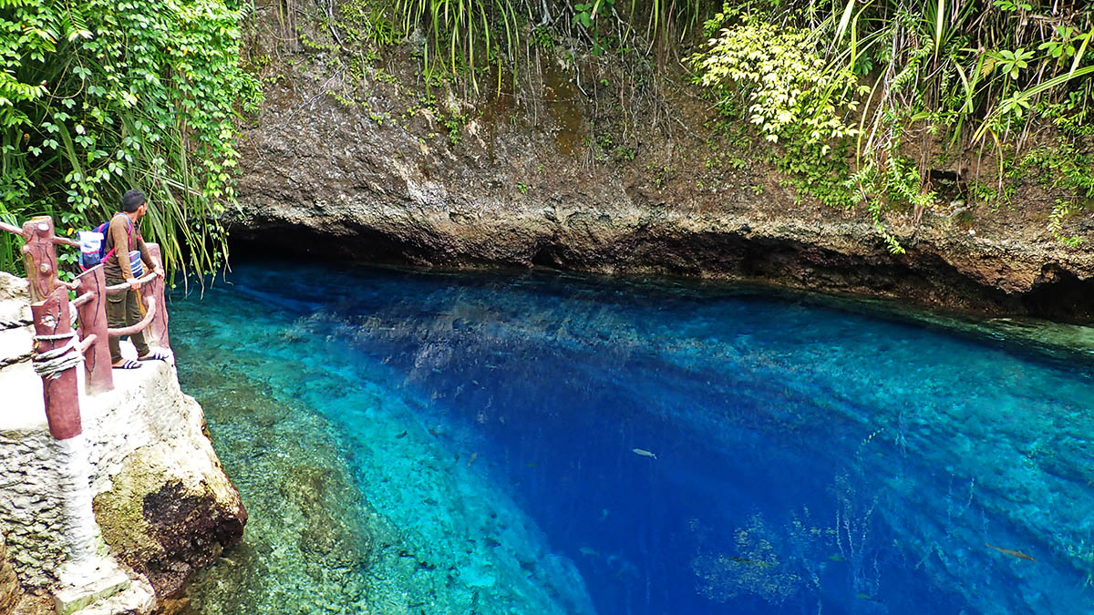 Deep blues and more: Enchanted River, island hopping, and Tinuy-an ...
